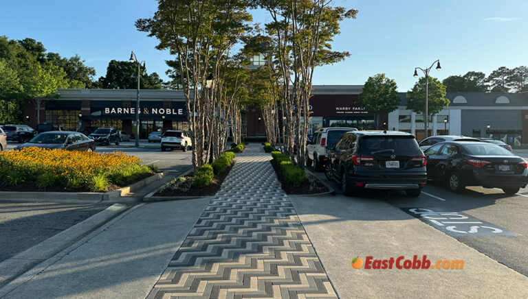 Avenue East Cobb | EastCobb.com